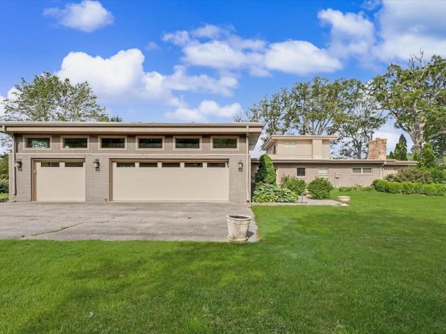 448 Wolfe Drive