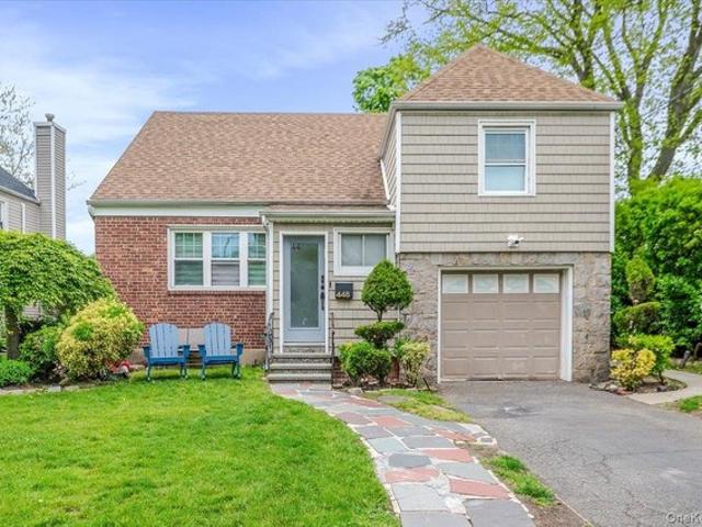 448 Westminster Rd, Cedarhurst, NY 11516