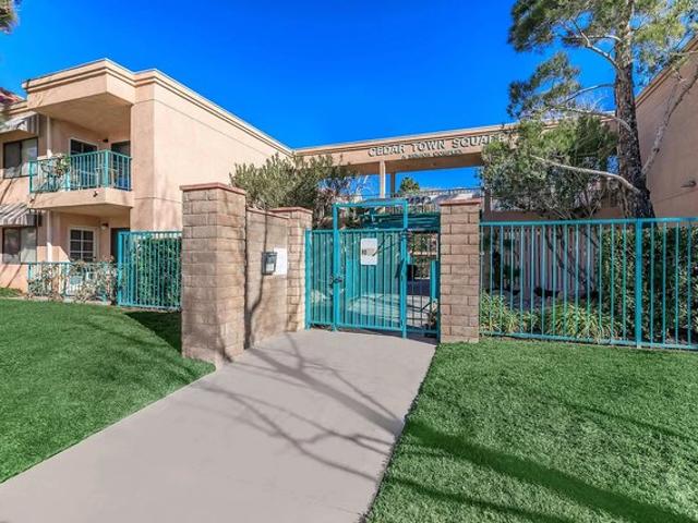 44942 Cedar Ave, Lancaster, CA 93534