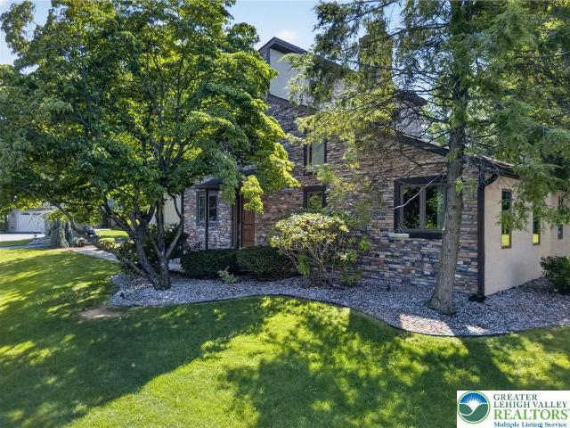 4497 Meadow Drive