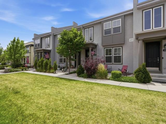 4497 W Iron Mountain Dr, South Jordan, UT 84009