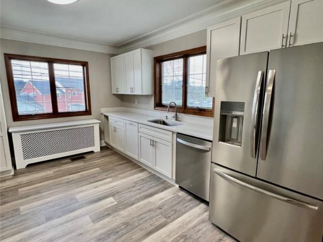 4499 Mount Royal Blvd