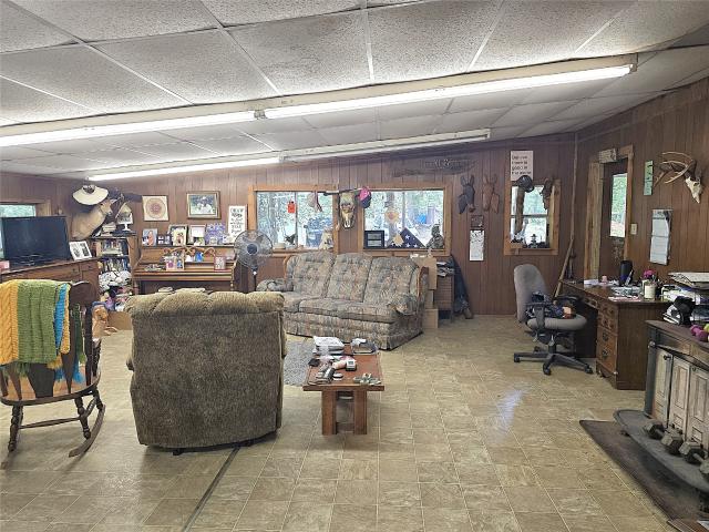 4499 Weaver Bend Road