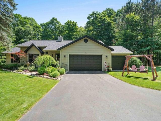 4490 Marykris Ln, Traverse City, MI 49685