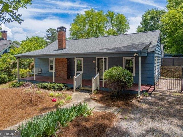 4490 Dallas St, Acworth, GA 30101