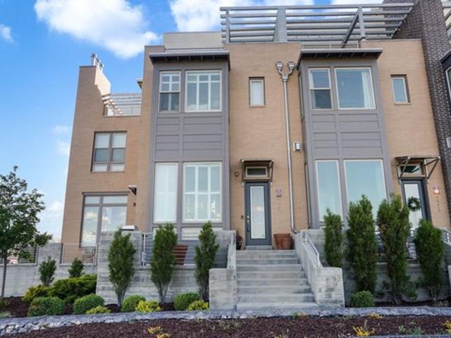 4491 W Daybreak Rim Way S, South Jordan, UT 84009