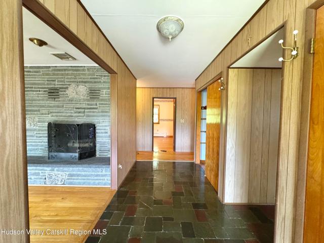 4492 New York 32