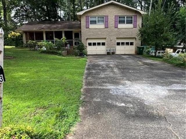 4493 Cherie Glen Trl, Stone Mountain, GA 30083