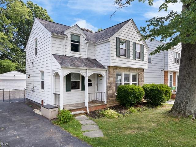 4493 Groveland Road
