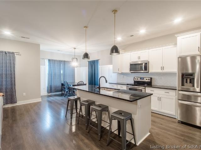 4493 Kestrel Court