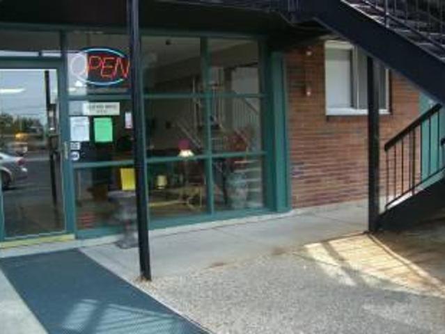 $449 / 1br COMING SOON~1 BEDROOM~BREAKFAST BAR~HI RISE~ELEVATOR HEATHER HOUSE APARTMENTS~502~458~0809 map
