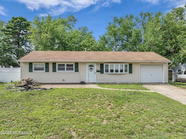 449 Alfred Rd, Toms River, NJ 08757