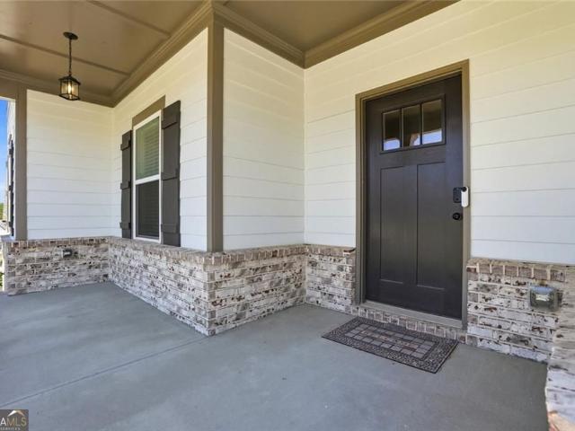 449 Banff Drive