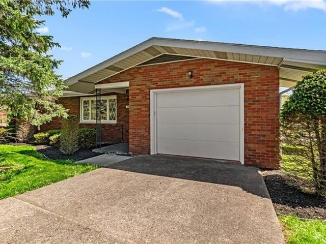 449 Belrose Dr, Belle Vernon, PA 15012