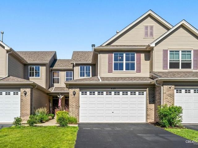449 Dancer Ln, Oswego, IL 60543
