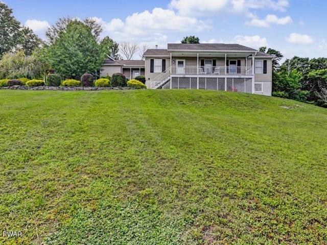 449 Huckleberry Rd, Newfoundland, PA 18445
