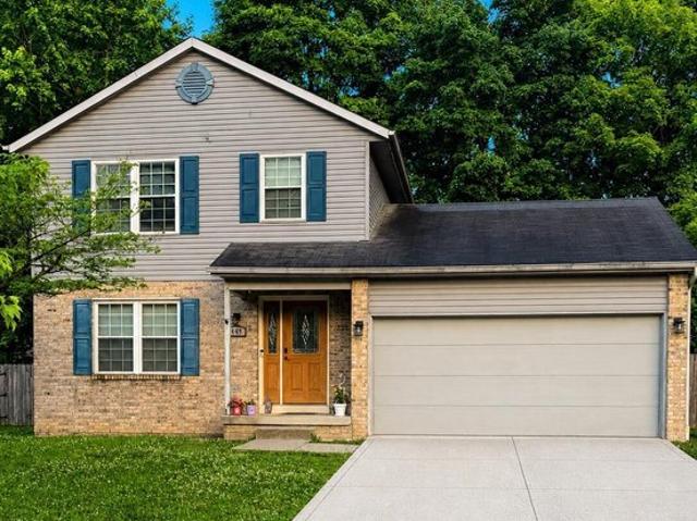 449 Oak Meadow Dr, Pataskala, OH 43062