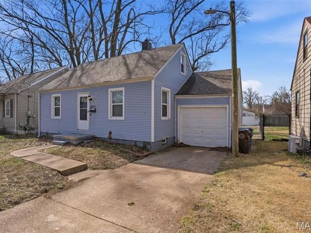 449 S Dade Ave, Saint Louis, MO 63135