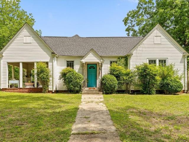 449 S Elm St, Whitwell, TN 37397