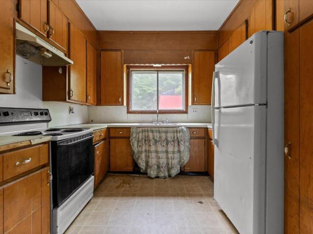 449 S Elm Street