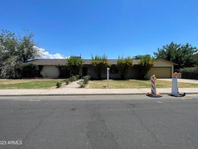 449 S Lesueur, Mesa, AZ 85204