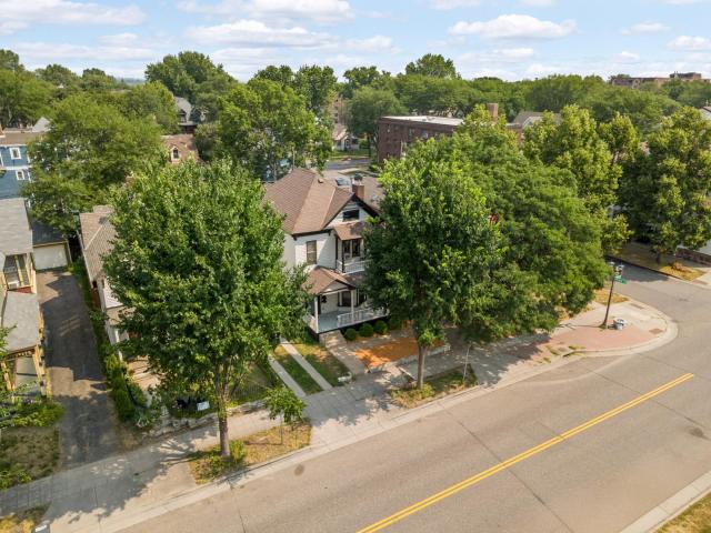 449 Selby Avenue