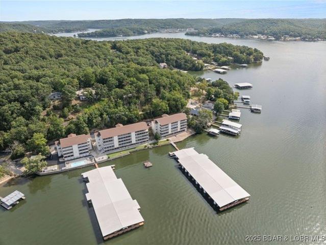 449 Sportsmans Dr Unit 5C, Camdenton, MO 65020