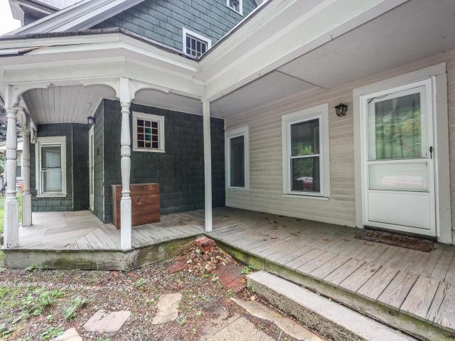 449 W. River Road
