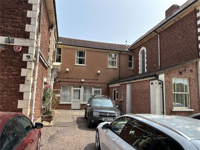 44 & 46 Wembdon Rise, Wembdon, Bridgwater TA6, Room to rent, £847 pcm | PrimeLocation