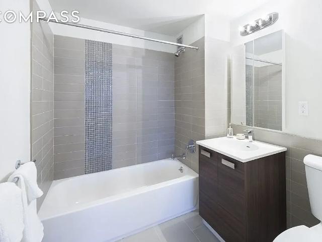 44 72 11th Street, Unit A505 | Compass
