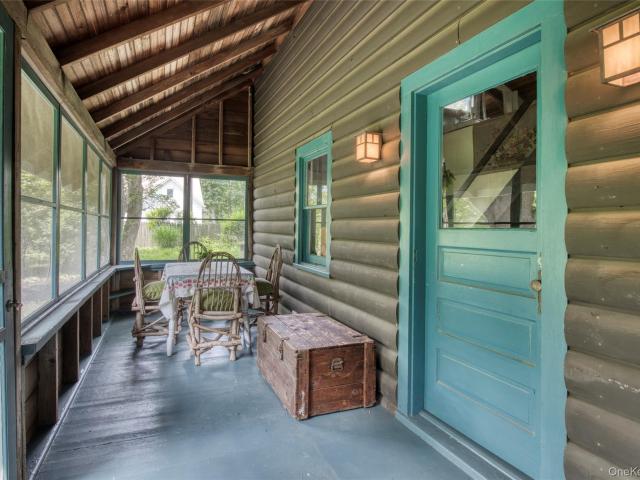 44 1180 Sound Road