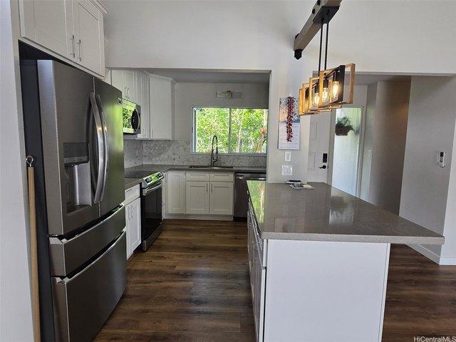 44 173 Laha St Unit 2101, Kaneohe, HI 96744