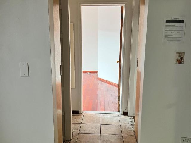 44 21 Macnish Street, Unit 6D | Compass