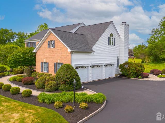 44 Titus Road
