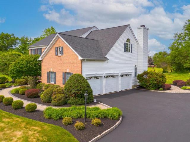 44 Titus Road