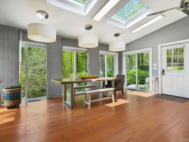 44 Tompkins Road