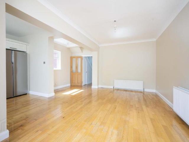 44 Upper Lisburn Road, Belfast, BT10 0AB