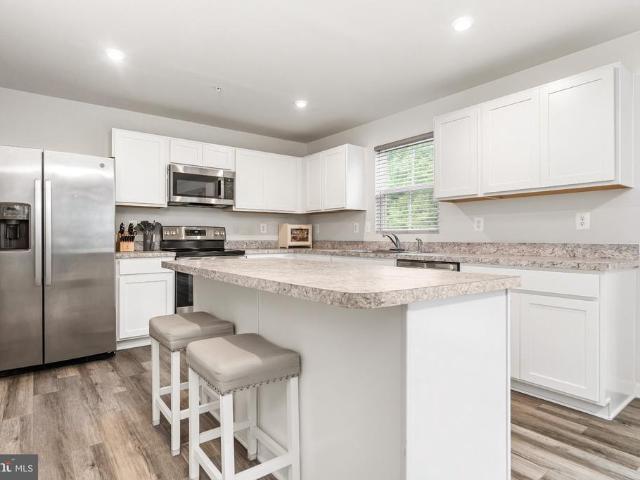 44 Viburnum Avenue