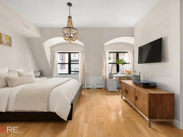 44 W 22nd Street PH