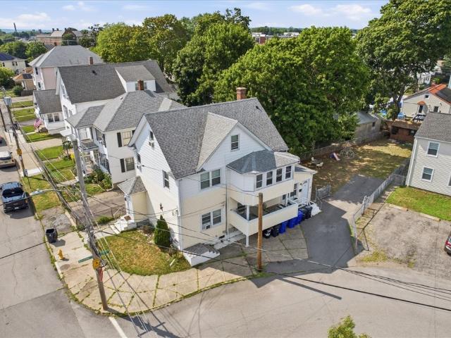 44 Warwick Road