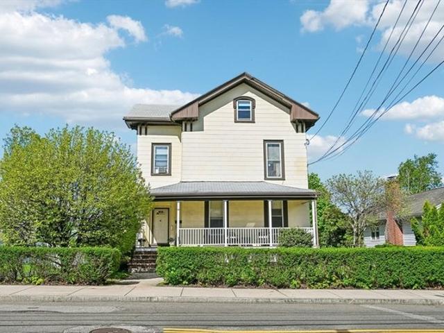 44 Warren Ave, Woburn, MA 01801