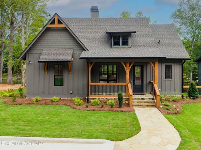 44 Waterfront Way, Alexander City, AL 35010
