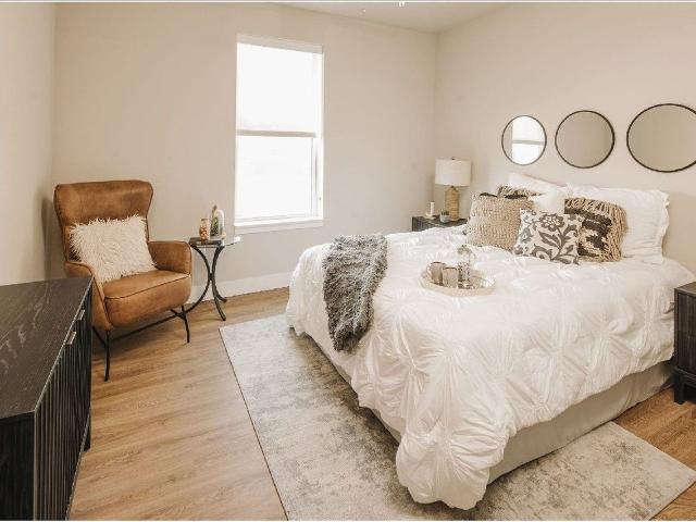 44 West Luxury Living 2 Bedroom Apartment for Rent at 91 Kaiman Ln, Valley Park, MO 63088