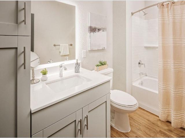44 West Luxury Living 2 Bedroom Apartment for Rent at 91 Kaiman Ln, Valley Park, MO 63088