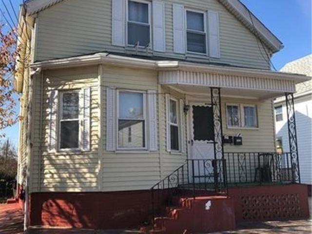 44 Winthrop Ave, Providence, RI 02908