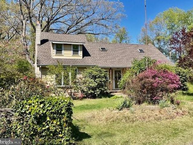 44 Willow Grove Rd, Elmer, NJ 08318
