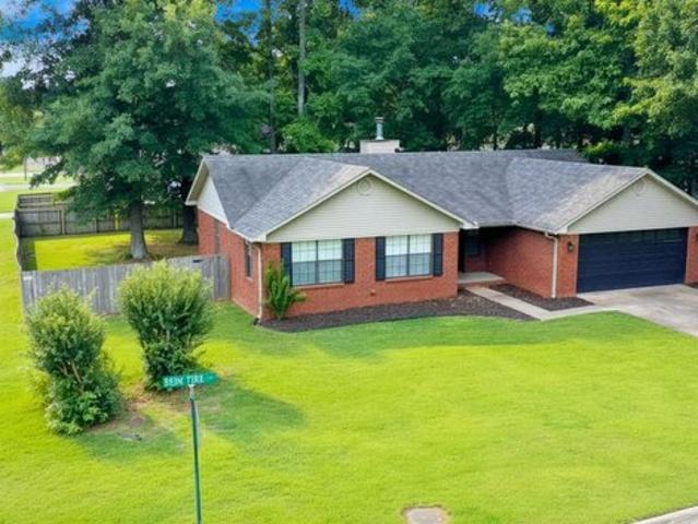 44 Bent Tree Dr, Cabot, AR 72023