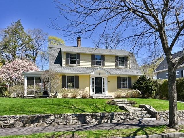 44 Bellevue Rd, Swampscott, MA 01907