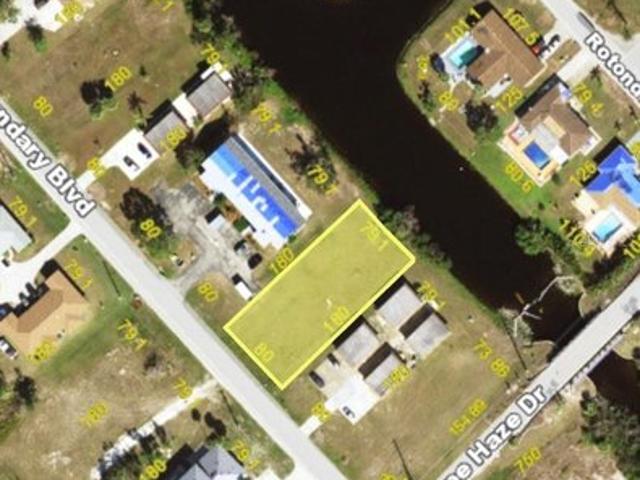 44 Boundary Blvd, Rotonda West, FL 33947