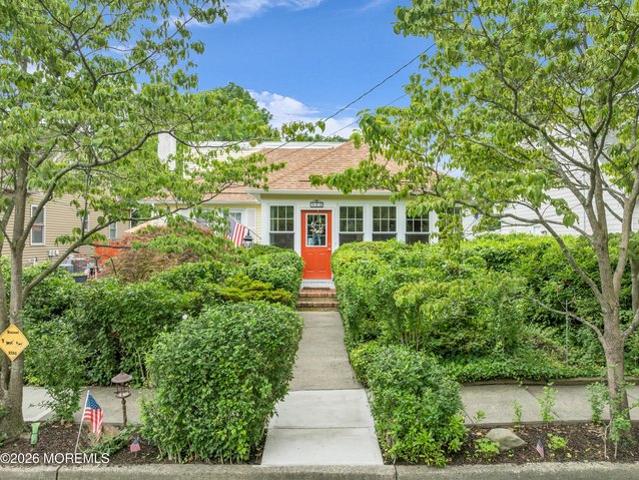 44 Broad St, Toms River, NJ 08753